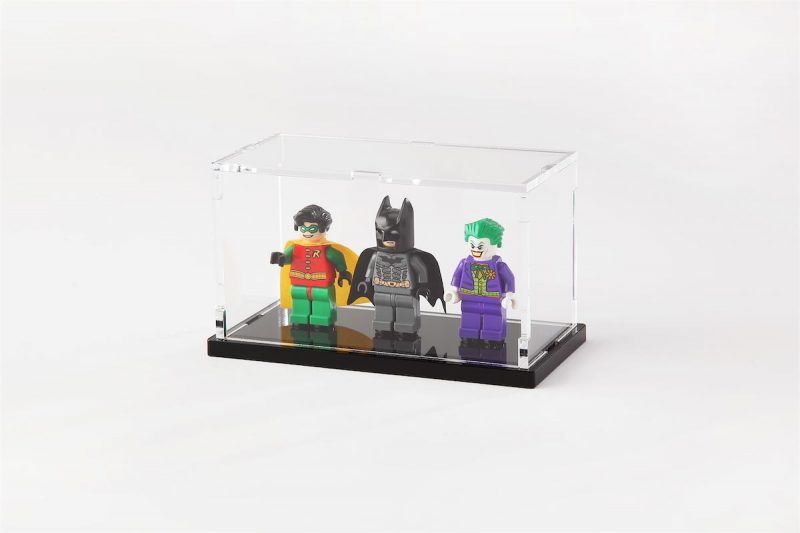 Minifig Displays – Bricks & Minifigs Grand Rapids