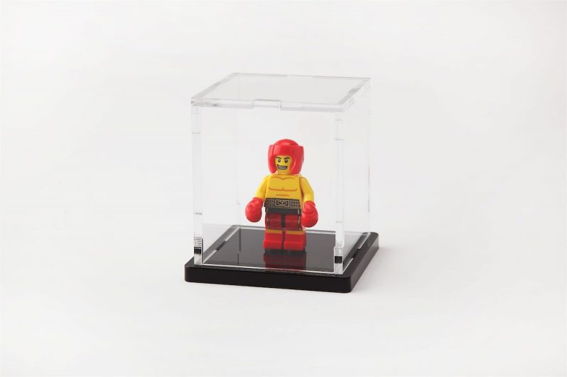 Minifig Displays – Bricks & Minifigs Grand Rapids