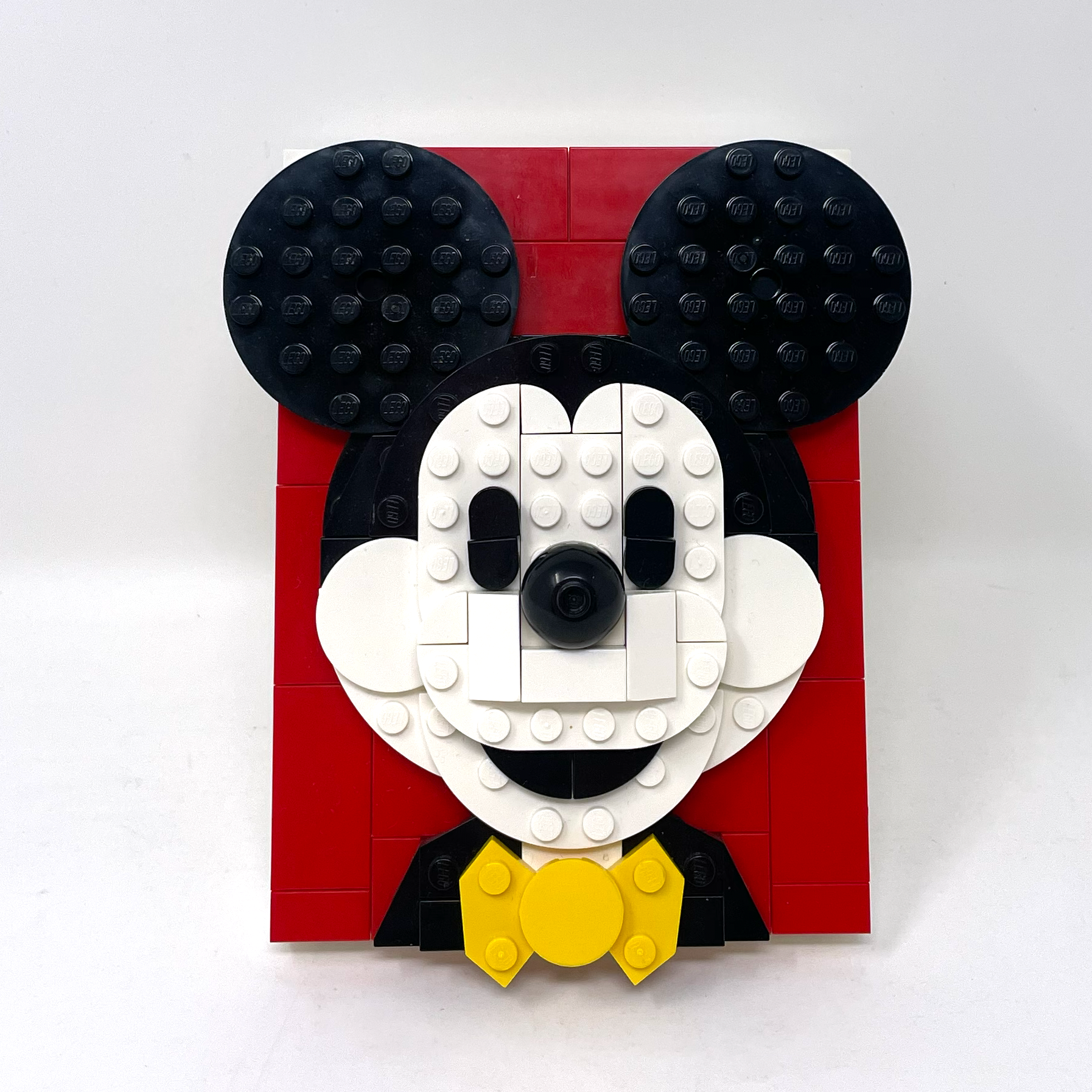 Mickey Mouse (Prebuilt) – Bricks & Minifigs Grand Rapids